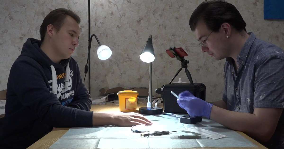 ‘Expanding the capabilities of the human body’: Russian biohackers turn ...